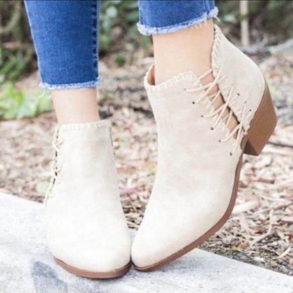 Shoes | Qupid Beige Side Stitch Block Heeled Booties Ankle Boots Tan ...
